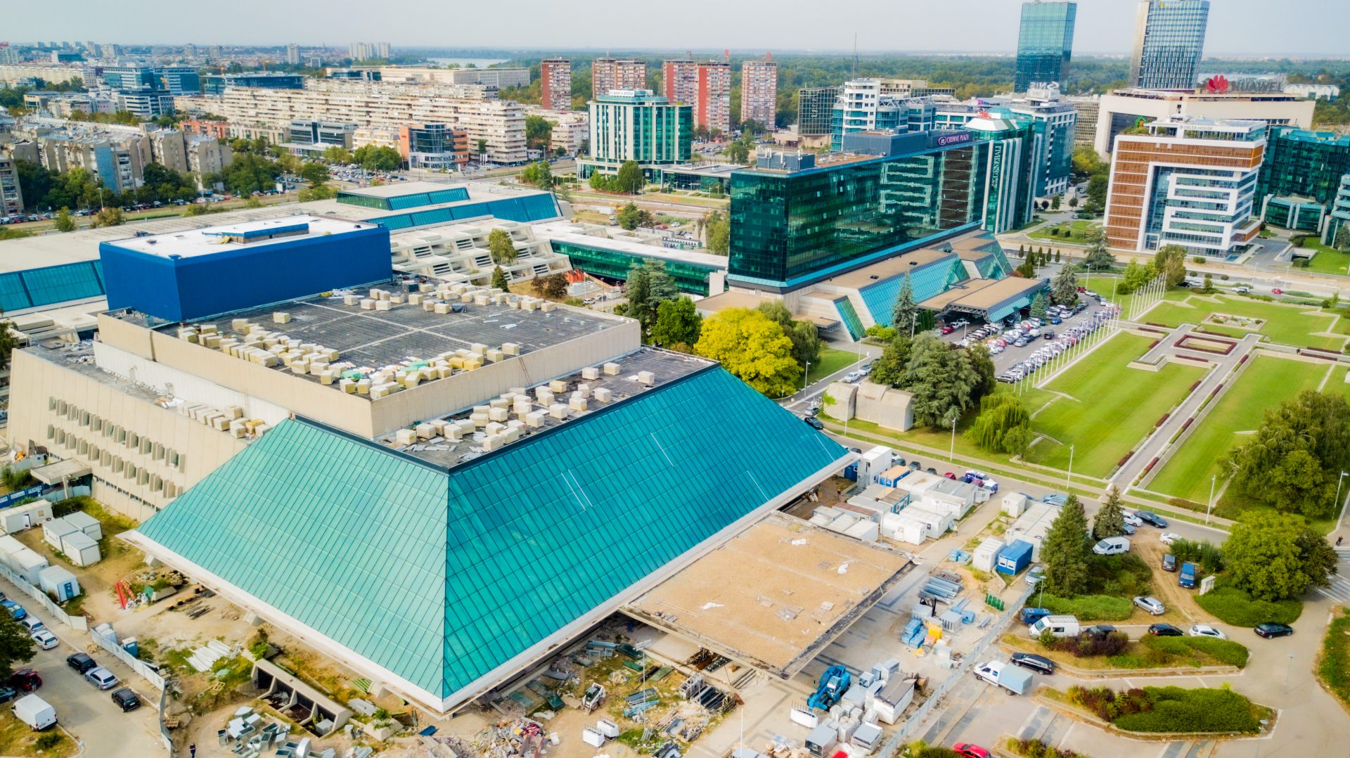 Rekonstruisani Sava Centar dobija BREEAM sertifikat za održivost ...